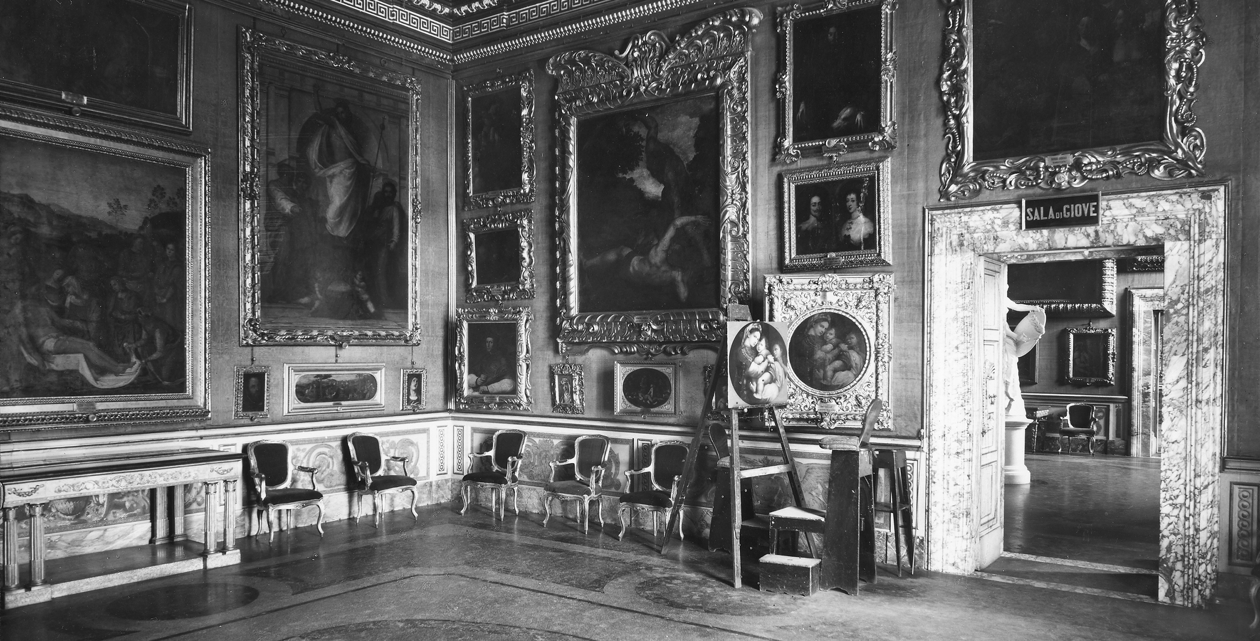 The Room of Saturn in Pitti Palace | Uffizi Galleries