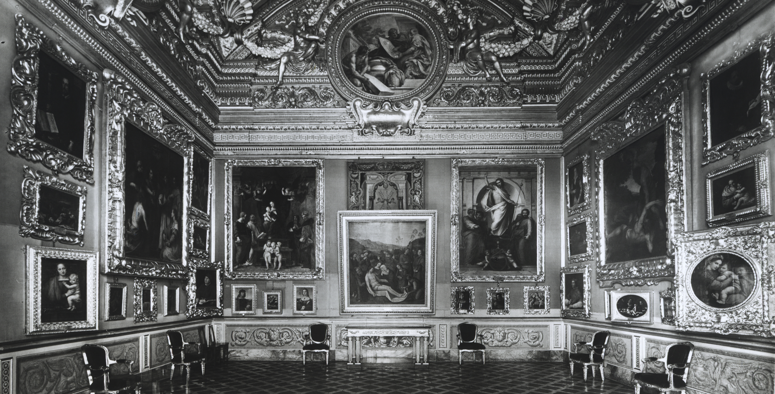 The Room of Saturn in Pitti Palace | Uffizi Galleries