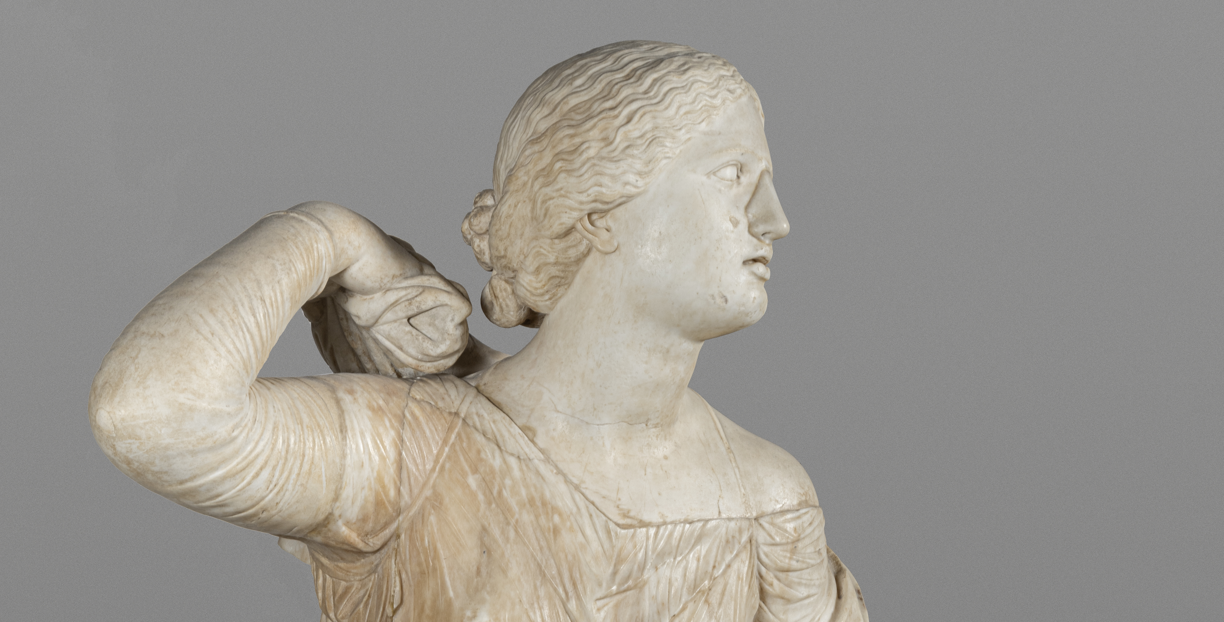 Niobe and her children in the mirror | Uffizi Galleries